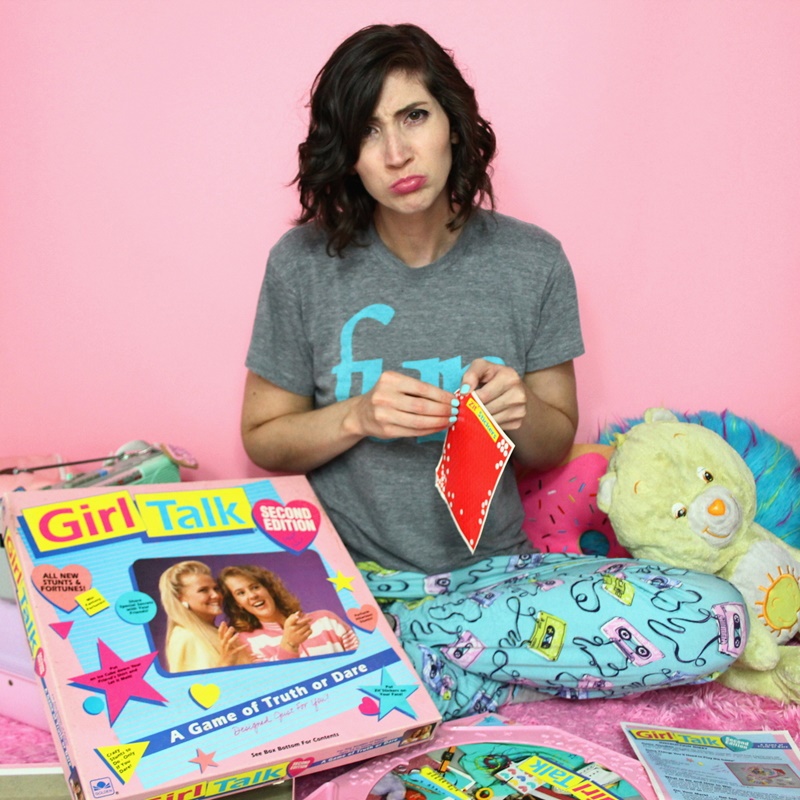 Your Guide To The Ultimate Throwback Inspired Slumber Party The