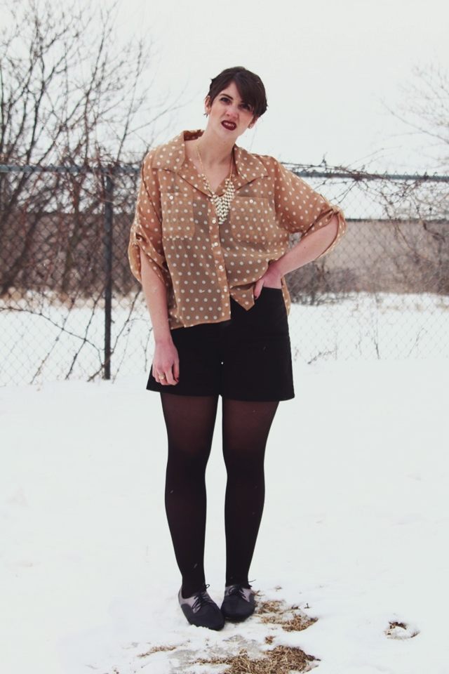 Showing My True 'Collars' - The Outfit Repeater