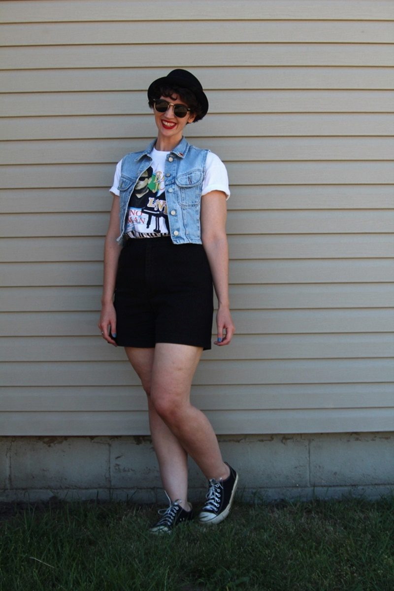 7 Thrifted Concert and Music Festival Fit Ideas - The Outfit Repeater
