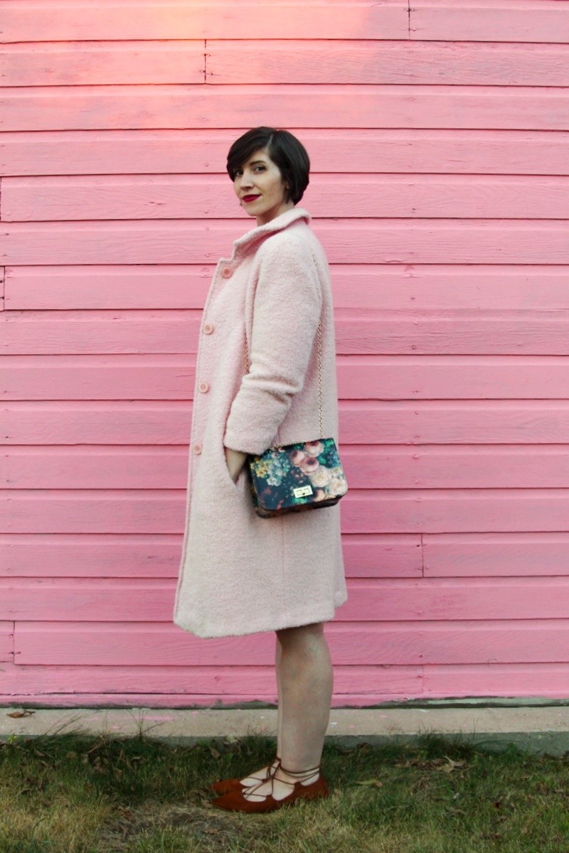 Pink For Fall? Why You Should Embrace This New Trend - The Outfit Repeater