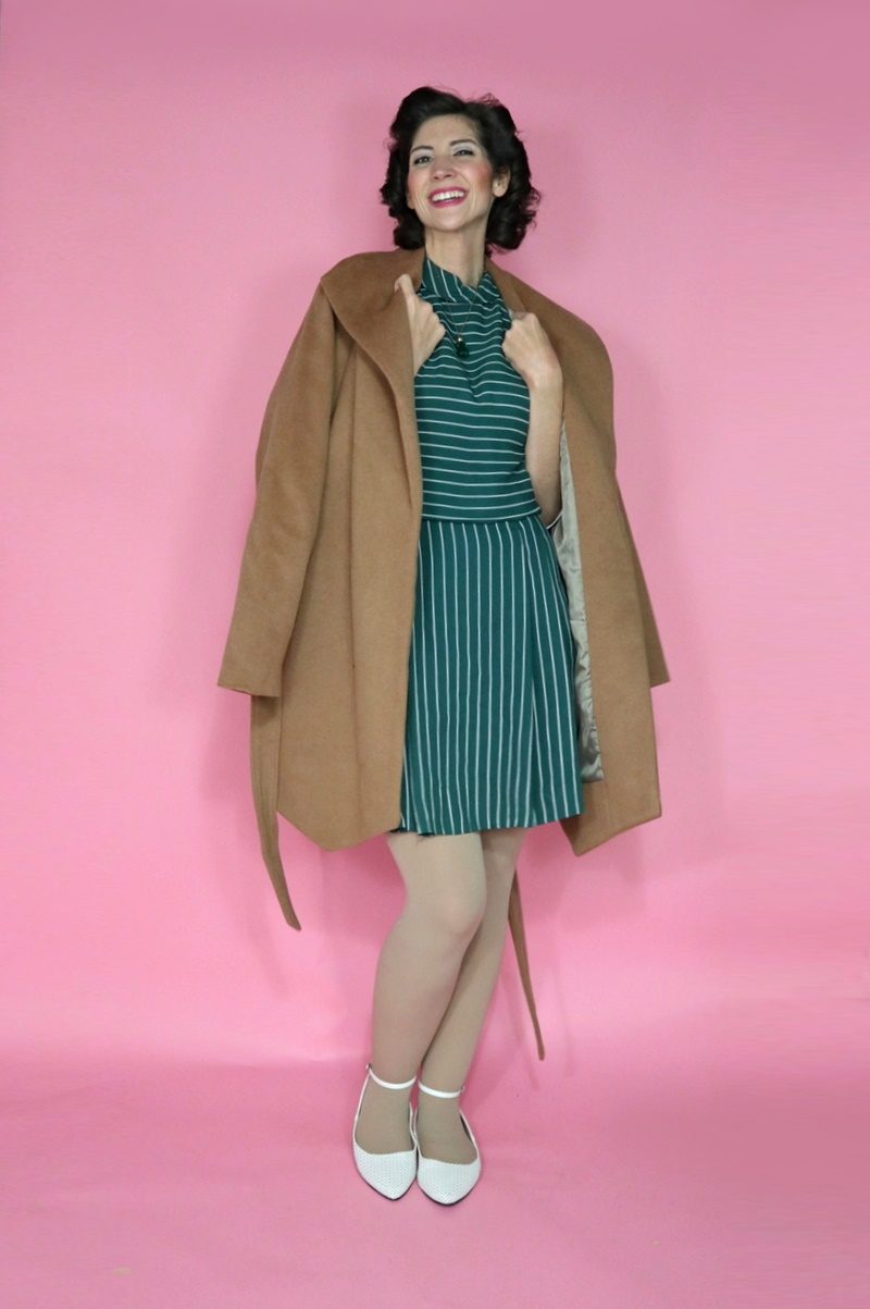 Playing With Vintage 1940s Style - The Outfit Repeater