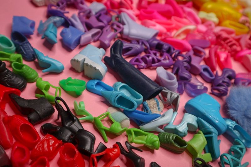 8 Simple Barbie Shoe Jewelry & Accessories You Can Make At Home! - The ...